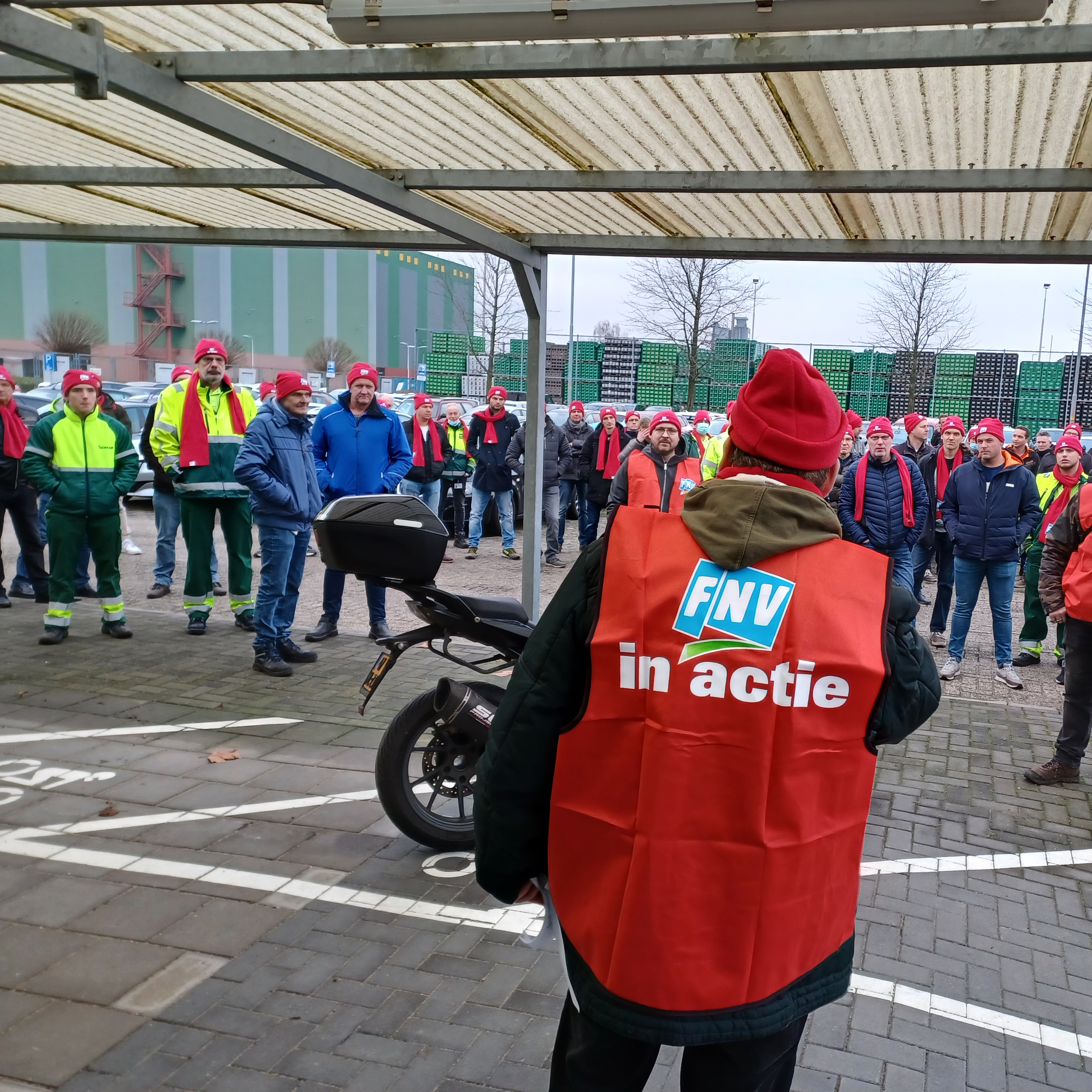 Verdere acties Heineken van de baan; leden stemmen voor beter eindbod ...