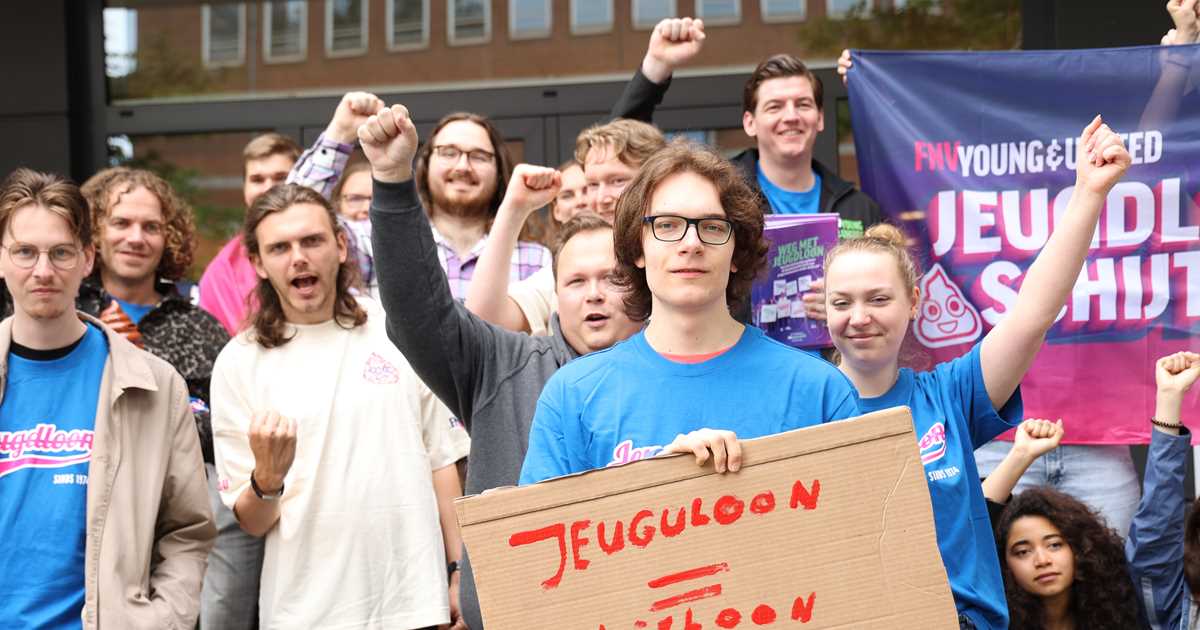 FNV: Jongeren lopen jaarlijks 2 miljard euro mis door jeugdloon - FNV