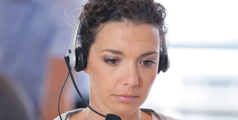 FNV: Ontbijtje voor mensen callcenter Mercedes-Benz, protest tegen ...