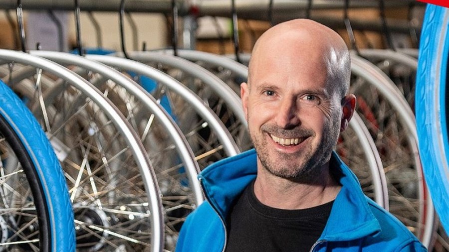 Op weg naar een nieuwe cao Motorvoertuigen - FNV