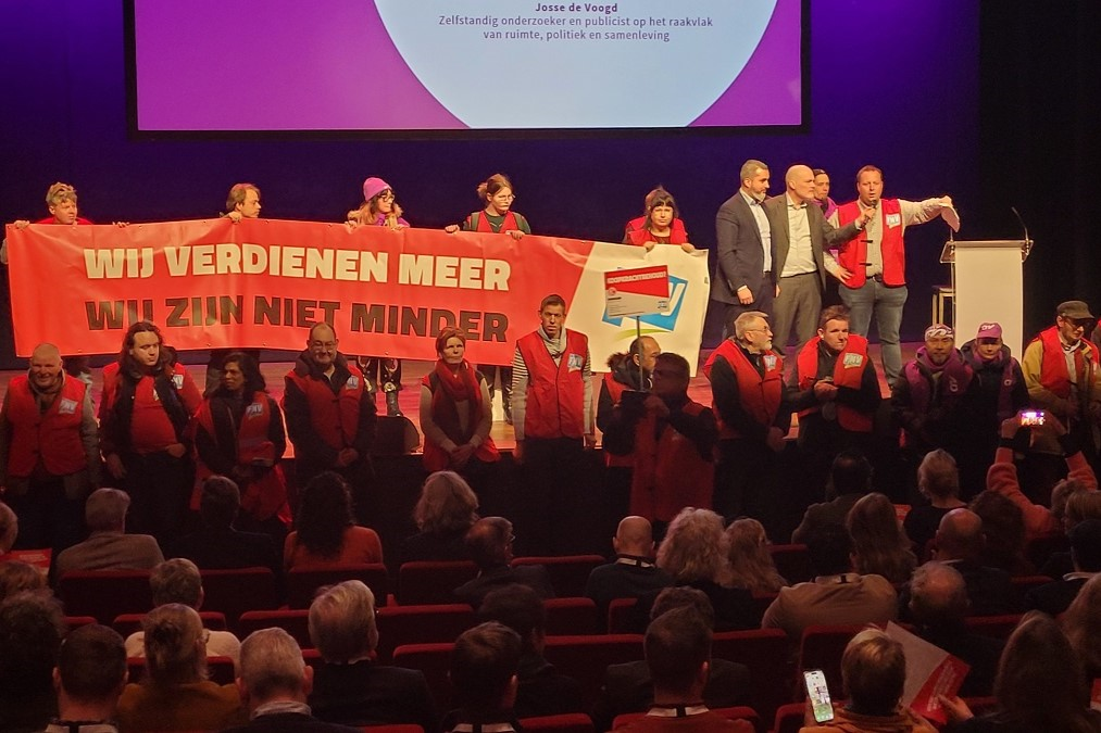 FNV-leden in actie voor eerlijke lonen en een goede cao Aan de slag - FNV